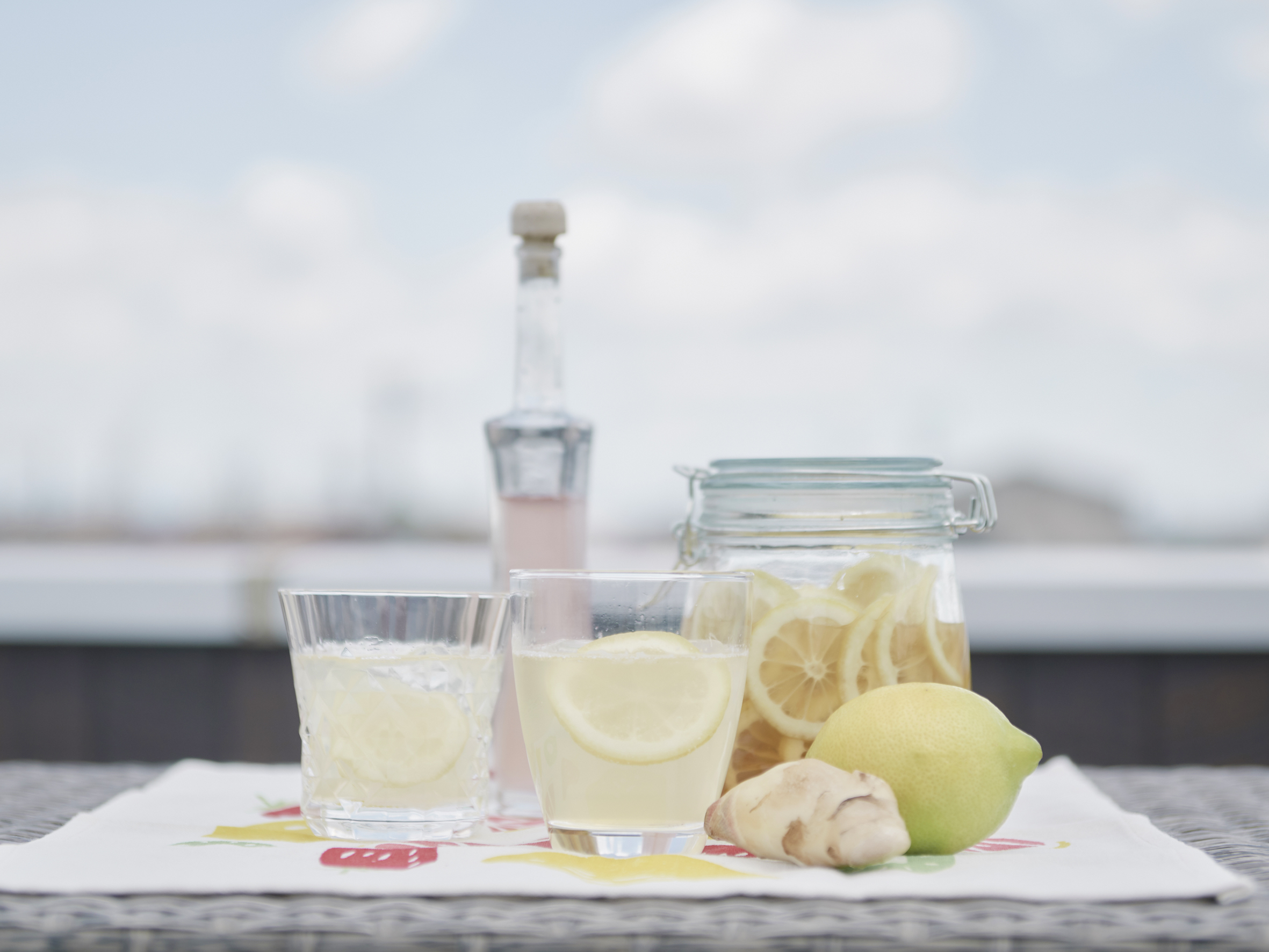 屋上ラジオ体操～季刊誌「POLzine」巻頭特集～ | POLzine（ポルジン）